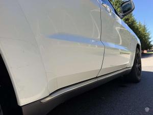 White Jeep Grand Cherokee 2014 in Kaunas, with an engine capacity of 3.00 L and mileage of 282 thousand km for 10700 €, photo 7 on AUTOMOTO.COM.LV
