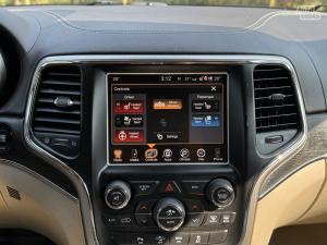 Balts Jeep Grand Cherokee 2015 Viļņa, ar dzinēja tilpumu 3.60 L un nobraukumu 223 tūkst. km par 13500 €, foto 4 vietnē AUTOMOTO.COM.LV
