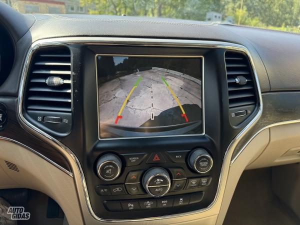 Balts Jeep Grand Cherokee 2015 Viļņa, ar dzinēja tilpumu 3.60 L un nobraukumu 223 tūkst. km par 13500 €, foto 6 vietnē AUTOMOTO.COM.LV