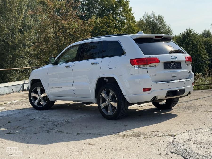 Balts Jeep Grand Cherokee 2015 Viļņa, ar dzinēja tilpumu 3.60 L un nobraukumu 223 tūkst. km par 13500 €, foto 11 vietnē AUTOMOTO.COM.LV