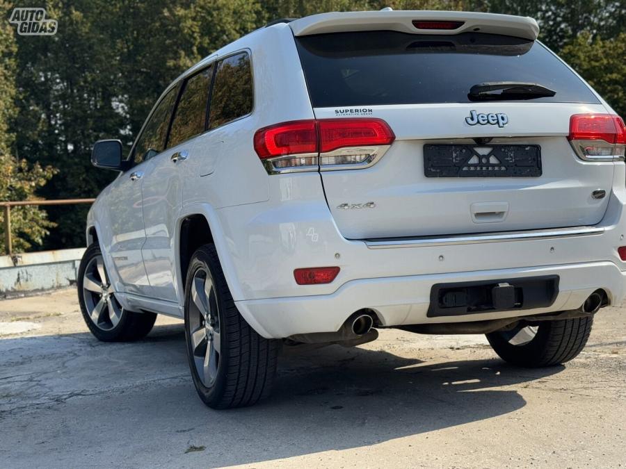 Balts Jeep Grand Cherokee 2015 Viļņa, ar dzinēja tilpumu 3.60 L un nobraukumu 223 tūkst. km par 13500 €, foto 12 vietnē AUTOMOTO.COM.LV