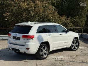 Balts Jeep Grand Cherokee 2015 Viļņa, ar dzinēja tilpumu 3.60 L un nobraukumu 223 tūkst. km par 13500 €, foto 16 vietnē AUTOMOTO.COM.LV