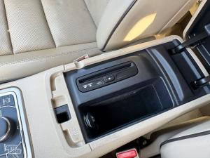 Balts Jeep Grand Cherokee 2015 Viļņa, ar dzinēja tilpumu 3.60 L un nobraukumu 223 tūkst. km par 13500 €, foto 29 vietnē AUTOMOTO.COM.LV