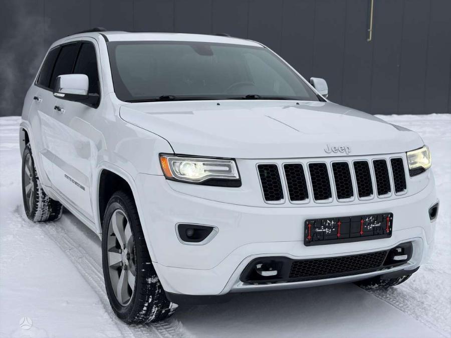 Balts Jeep Grand Cherokee 2015 Šauļi, ar dzinēja tilpumu 3.60 L un nobraukumu 231 tūkst. km par 14400 €, foto 3 vietnē AUTOMOTO.COM.LV