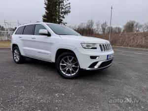 Balts Jeep Grand Cherokee 2015 Tallina, ar dzinēja tilpumu 3.00 L un nobraukumu 189 tūkst. km par 19500 €, foto 5 vietnē AUTOMOTO.COM.LV