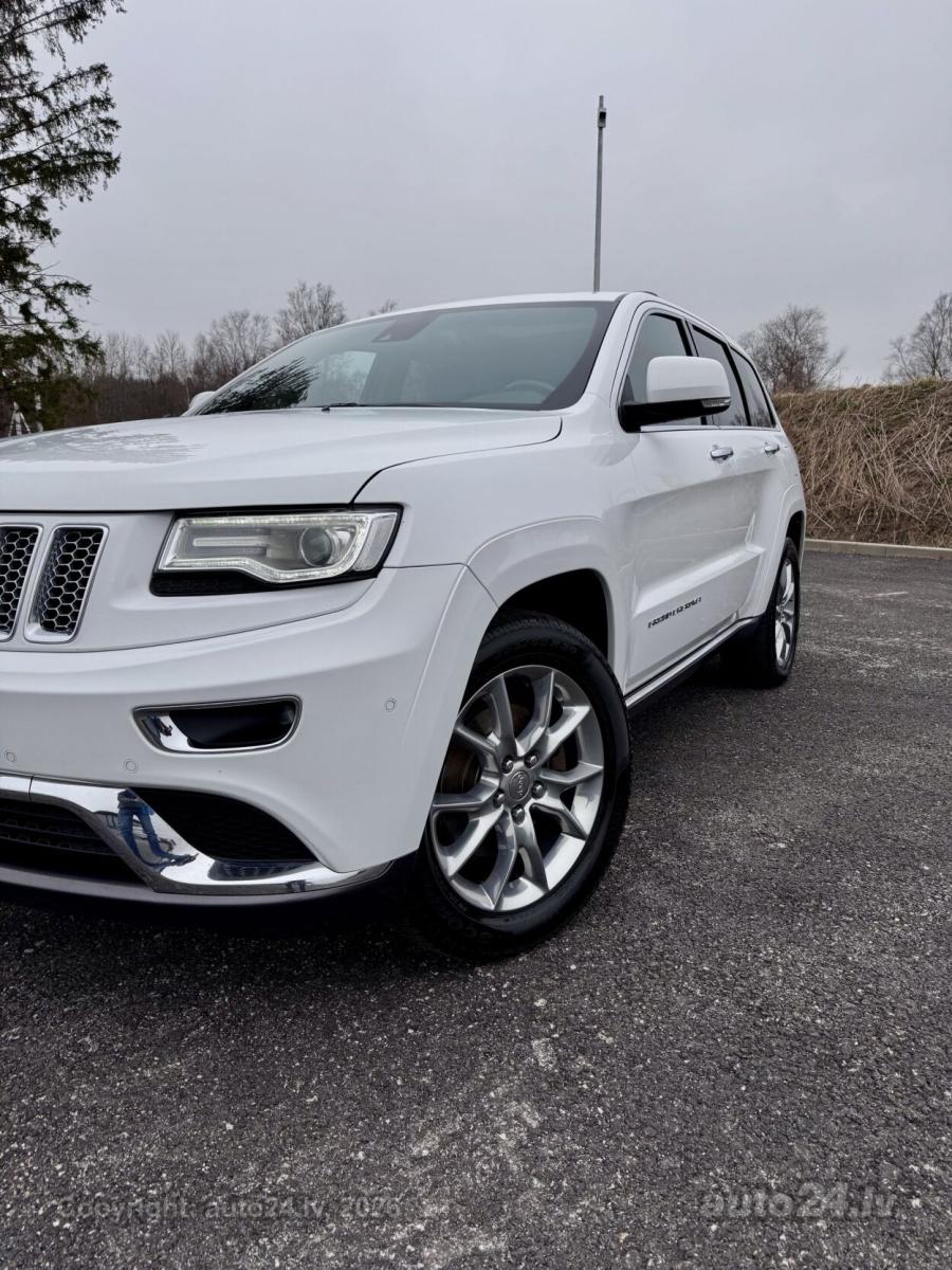 Balts Jeep Grand Cherokee 2015 Tallina, ar dzinēja tilpumu 3.00 L un nobraukumu 189 tūkst. km par 19500 €, foto 11 vietnē AUTOMOTO.COM.LV