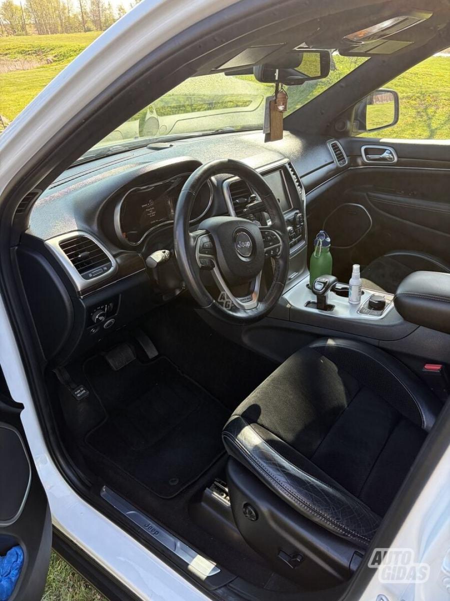 Balts Jeep Grand Cherokee 2015 Kauņa, ar dzinēja tilpumu 5.70 L un nobraukumu 241 tūkst. km par 15600 €, foto 7 vietnē AUTOMOTO.COM.LV
