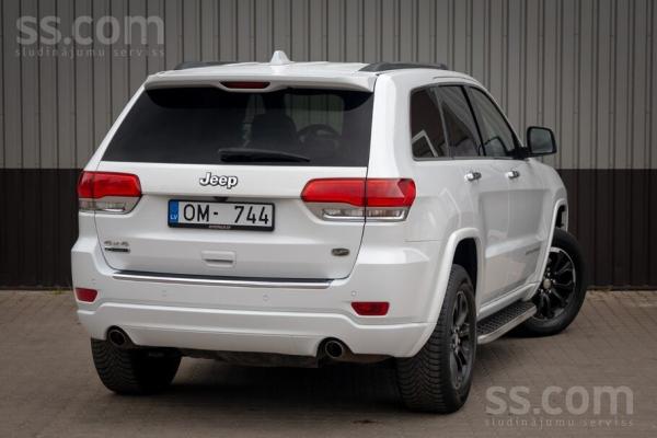 Balts Jeep Grand Cherokee 2015 Talsi, ar dzinēja tilpumu 3.00 L un nobraukumu 194 tūkst. km par 15650 €, foto 7 vietnē AUTOMOTO.COM.LV