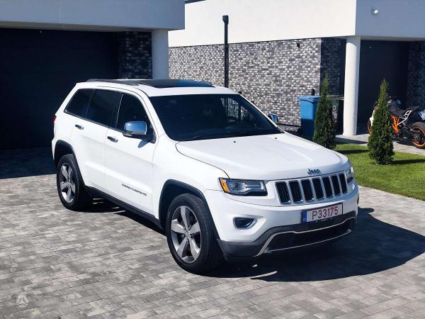 White Jeep Grand Cherokee 2015 in Kaunas, with an engine capacity of 3.60 L and mileage of 238 thousand km for 12500 €, photo 3 on AUTOMOTO.COM.LV