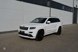 White Jeep Grand Cherokee 2015 in Kretinga, with an engine capacity of 5.65 L and mileage of 164 thousand km for 14499 €, photo 15 on AUTOMOTO.COM.LV