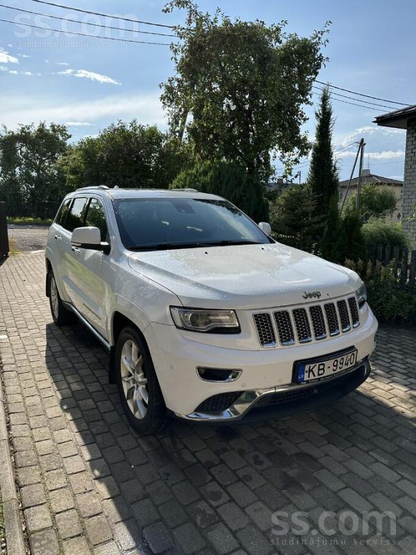 Balts Jeep Grand Cherokee 2015 Cēsis, ar dzinēja tilpumu 3.00 L un nobraukumu 261 tūkst. km par 5750 €, foto 4 vietnē AUTOMOTO.COM.LV