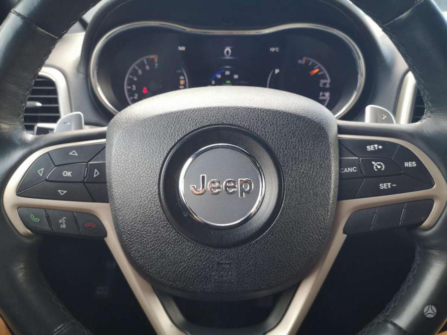 Balts Jeep Grand Cherokee 2015 Klaipėda, ar dzinēja tilpumu 3.60 L un nobraukumu 193 tūkst. km par 14900 €, foto 30 vietnē AUTOMOTO.COM.LV