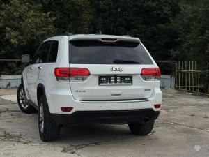 Balts Jeep Grand Cherokee 2015 Viļņa, ar dzinēja tilpumu 3.60 L un nobraukumu 273 tūkst. km par 13400 €, foto 12 vietnē AUTOMOTO.COM.LV