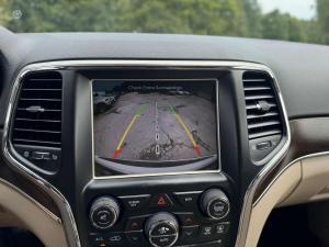 Balts Jeep Grand Cherokee 2015 Viļņa, ar dzinēja tilpumu 3.60 L un nobraukumu 273 tūkst. km par 13400 €, foto 20 vietnē AUTOMOTO.COM.LV