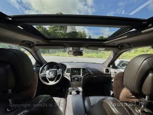 Balts Jeep Grand Cherokee 2015 Tallina, ar dzinēja tilpumu 3.00 L un nobraukumu 198 tūkst. km par 16900 €, foto 16 vietnē AUTOMOTO.COM.LV