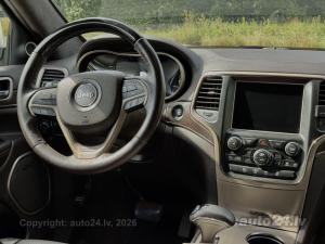 Balts Jeep Grand Cherokee 2015 Tallina, ar dzinēja tilpumu 3.00 L un nobraukumu 198 tūkst. km par 16900 €, foto 17 vietnē AUTOMOTO.COM.LV