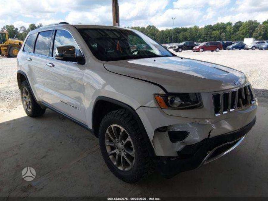 White Jeep Grand Cherokee 2015 in Klaipeda, with an engine capacity of 3.60 L and mileage of 207 thousand km for 8000 €, photo 1 on AUTOMOTO.COM.LV