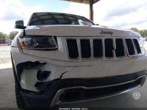White Jeep Grand Cherokee 2015 in Klaipeda, with an engine capacity of 3.60 L and mileage of 207 thousand km for 8000 €, photo 7 on AUTOMOTO.COM.LV