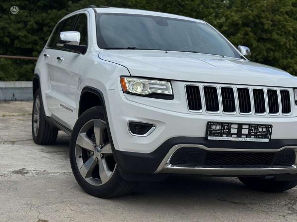 Balts Jeep Grand Cherokee 2015 Viļņa, ar dzinēja tilpumu 3.60 L un nobraukumu 198 tūkst. km par 14100 €, foto 8 vietnē AUTOMOTO.COM.LV