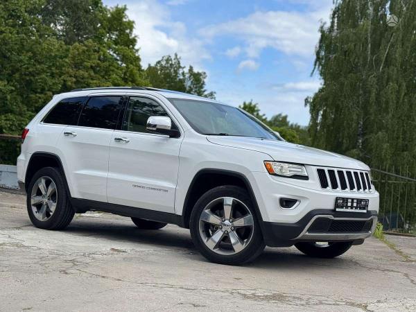 Balts Jeep Grand Cherokee 2015 Viļņa, ar dzinēja tilpumu 3.60 L un nobraukumu 198 tūkst. km par 14100 €, foto 9 vietnē AUTOMOTO.COM.LV