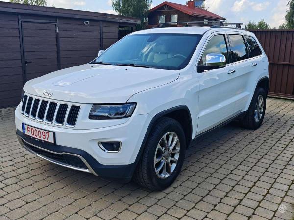 White Jeep Grand Cherokee 2015 in Kaunas, with an engine capacity of 3.60 L and mileage of 206 thousand km for 12300 €, photo 1 on AUTOMOTO.COM.LV