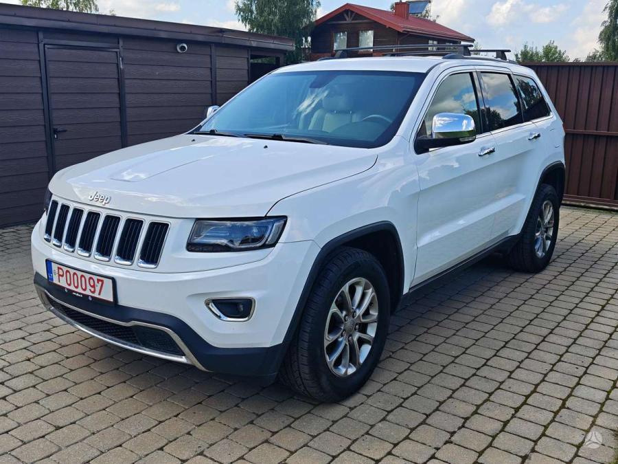 Balts Jeep Grand Cherokee 2015 Kauņa, ar dzinēja tilpumu 3.60 L un nobraukumu 206 tūkst. km par 12300 €, foto 1 vietnē AUTOMOTO.COM.LV