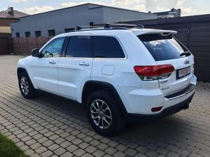 Balts Jeep Grand Cherokee 2015 Kauņa, ar dzinēja tilpumu 3.60 L un nobraukumu 206 tūkst. km par 12300 €, foto 8 vietnē AUTOMOTO.COM.LV