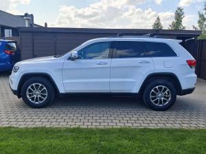 Balts Jeep Grand Cherokee 2015 Kauņa, ar dzinēja tilpumu 3.60 L un nobraukumu 206 tūkst. km par 12300 €, foto 9 vietnē AUTOMOTO.COM.LV