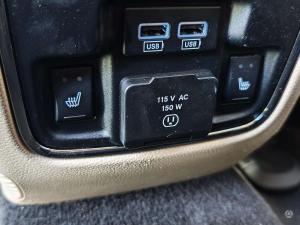 Balts Jeep Grand Cherokee 2015 Kauņa, ar dzinēja tilpumu 3.60 L un nobraukumu 206 tūkst. km par 12300 €, foto 16 vietnē AUTOMOTO.COM.LV