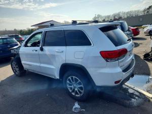 Balts Jeep Grand Cherokee 2015 Kauņa, ar dzinēja tilpumu 3.60 L un nobraukumu 206 tūkst. km par 12300 €, foto 26 vietnē AUTOMOTO.COM.LV