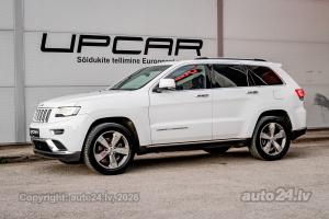 Balts Jeep Grand Cherokee 2015 Pērnava, ar dzinēja tilpumu 3.00 L un nobraukumu 223 tūkst. km par 16490 €, foto 4 vietnē AUTOMOTO.COM.LV