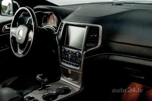 Balts Jeep Grand Cherokee 2015 Pērnava, ar dzinēja tilpumu 3.00 L un nobraukumu 223 tūkst. km par 16490 €, foto 15 vietnē AUTOMOTO.COM.LV