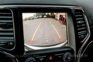 Balts Jeep Grand Cherokee 2015 Pērnava, ar dzinēja tilpumu 3.00 L un nobraukumu 223 tūkst. km par 16490 €, foto 21 vietnē AUTOMOTO.COM.LV
