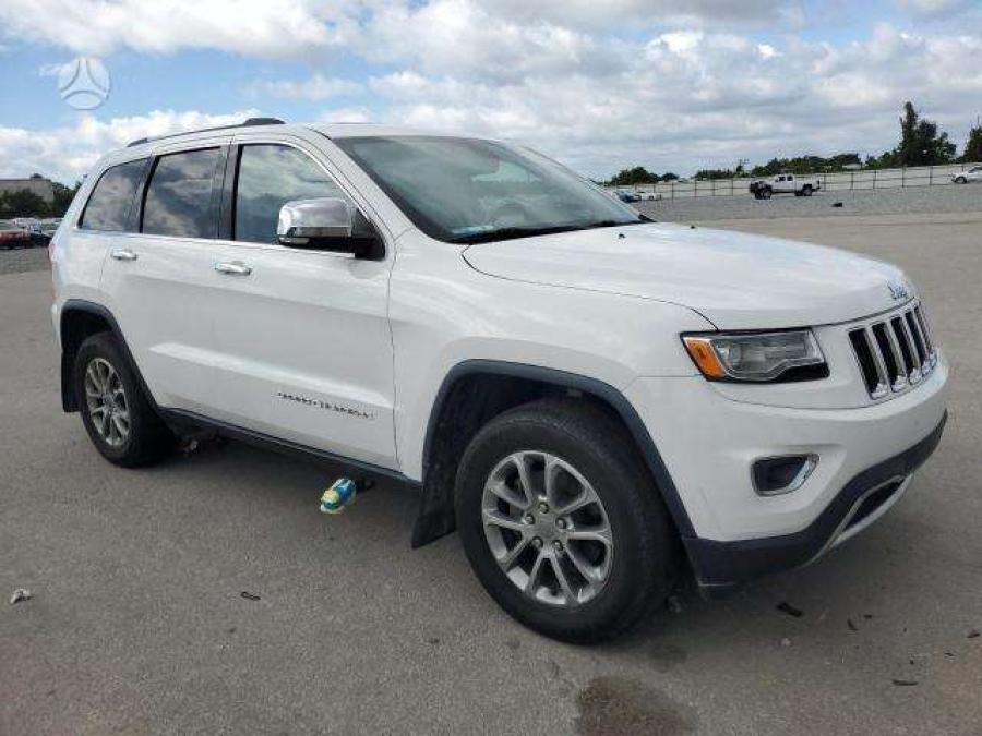 Balts Jeep Grand Cherokee 2016 Šauļi, ar dzinēja tilpumu 3.60 L un nobraukumu 242 tūkst. km par 8000 €, foto 2 vietnē AUTOMOTO.COM.LV
