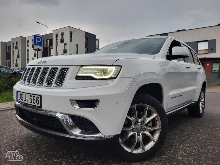 White Jeep Grand Cherokee 2016 in Vilnius, with an engine capacity of 3.00 L and mileage of 119 thousand km for 14990 €, photo 1 on AUTOMOTO.COM.LV
