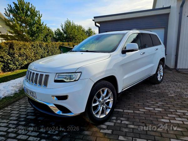 Balts Jeep Grand Cherokee 2016 Tallina, ar dzinēja tilpumu 3.00 L un nobraukumu 204 tūkst. km par 14999 €, foto 1 vietnē AUTOMOTO.COM.LV
