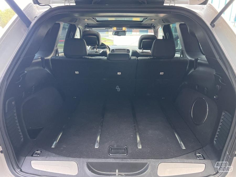 Balts Jeep Grand Cherokee 2016 Kauņa, ar dzinēja tilpumu 3.60 L un nobraukumu 193 tūkst. km par 8900 €, foto 7 vietnē AUTOMOTO.COM.LV