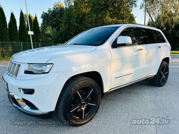Balts Jeep Grand Cherokee 2016 Tallina, ar dzinēja tilpumu 3.00 L un nobraukumu 176 tūkst. km par 14900 €, foto 8 vietnē AUTOMOTO.COM.LV