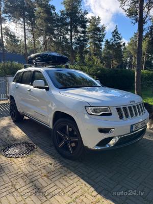Balts Jeep Grand Cherokee 2016 Tallina, ar dzinēja tilpumu 3.00 L un nobraukumu 183 tūkst. km par 17900 €, foto  vietnē AUTOMOTO.COM.LV