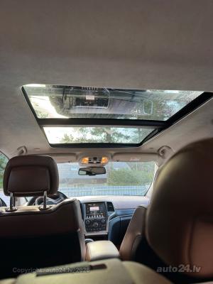 Balts Jeep Grand Cherokee 2016 Tallina, ar dzinēja tilpumu 3.00 L un nobraukumu 183 tūkst. km par 17900 €, foto 16 vietnē AUTOMOTO.COM.LV