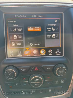 Balts Jeep Grand Cherokee 2016 Tallina, ar dzinēja tilpumu 3.00 L un nobraukumu 183 tūkst. km par 17900 €, foto 26 vietnē AUTOMOTO.COM.LV