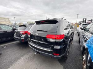 Balts Jeep Grand Cherokee 2016 Klaipėda, ar dzinēja tilpumu 3.60 L un nobraukumu 180 tūkst. km par 7500 €, foto 6 vietnē AUTOMOTO.COM.LV