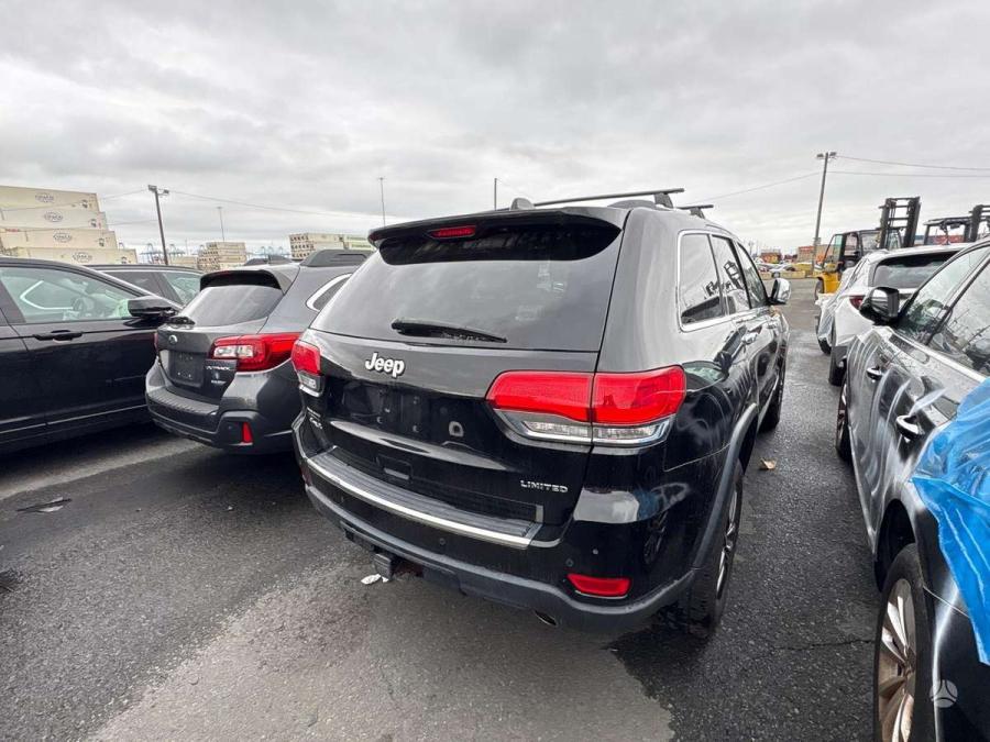 Balts Jeep Grand Cherokee 2016 Klaipėda, ar dzinēja tilpumu 3.60 L un nobraukumu 180 tūkst. km par 7500 €, foto 6 vietnē AUTOMOTO.COM.LV