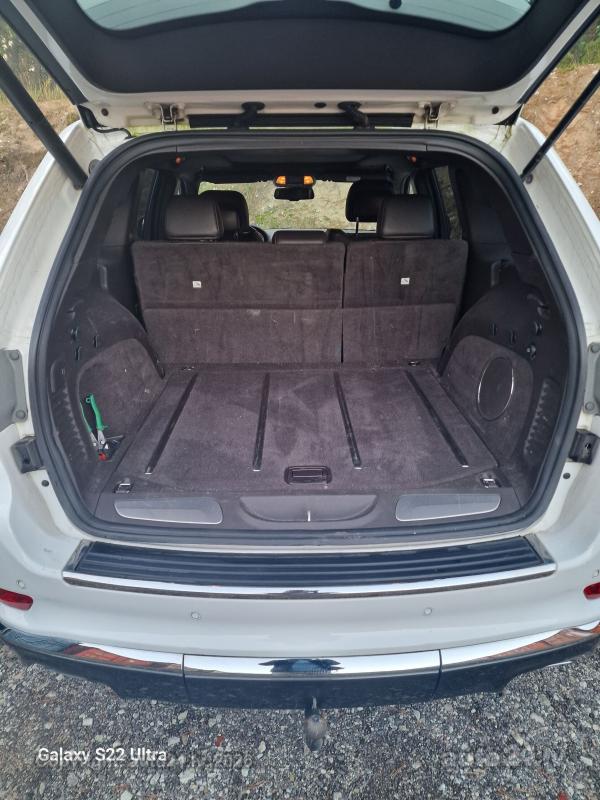 Белый Джип Гранд Чероки 2016 в Таллин, объемом двигателя 3.00 л и пробегом 198 тыс. км за 15000 €, фото 8 на AUTOMOTO.COM.LV