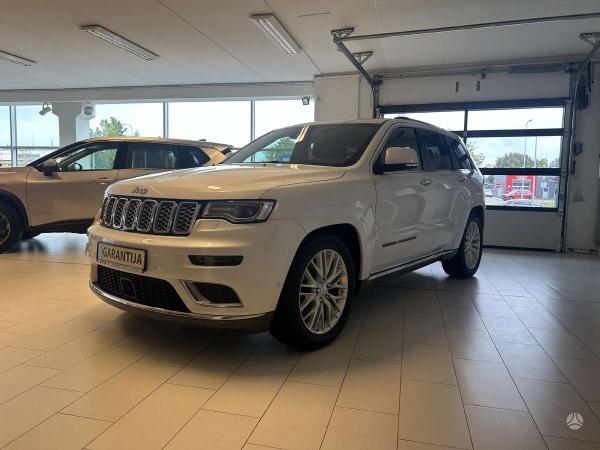 Balts Jeep Grand Cherokee 2017 Šauļi, ar dzinēja tilpumu 2.99 L un nobraukumu 103 tūkst. km par 22800 €, foto 2 vietnē AUTOMOTO.COM.LV
