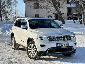 White Jeep Grand Cherokee 2017 in Vilnius, with an engine capacity of 3.60 L and mileage of 186 thousand km for 14999 €, photo 2 on AUTOMOTO.COM.LV