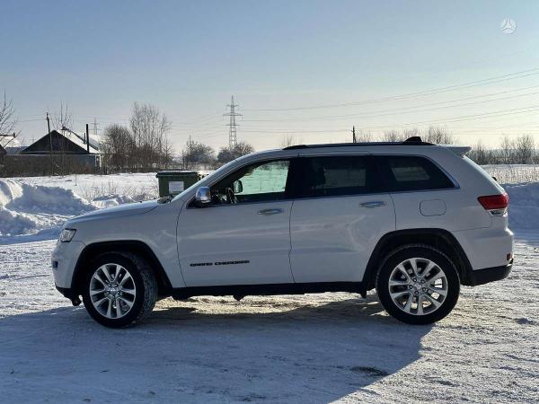 Balts Jeep Grand Cherokee 2017 Viļņa, ar dzinēja tilpumu 3.60 L un nobraukumu 186 tūkst. km par 14999 €, foto 6 vietnē AUTOMOTO.COM.LV