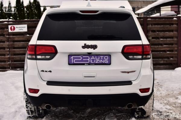 Balts Jeep Grand Cherokee 2017 Kretinga, ar dzinēja tilpumu 5.70 L un nobraukumu 170 tūkst. km par 19999 €, foto 9 vietnē AUTOMOTO.COM.LV