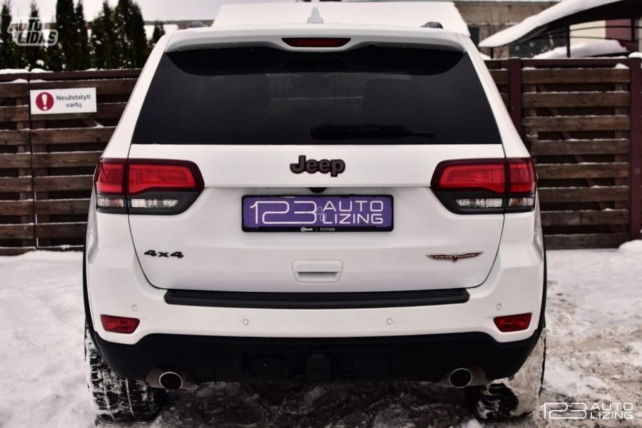 Balts Jeep Grand Cherokee 2017 Kretinga, ar dzinēja tilpumu 5.70 L un nobraukumu 170 tūkst. km par 19999 €, foto 9 vietnē AUTOMOTO.COM.LV
