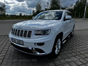 Balts Jeep Grand Cherokee 2017 Tallina, ar dzinēja tilpumu 3.00 L un nobraukumu 172 tūkst. km par 20999 €, foto 3 vietnē AUTOMOTO.COM.LV